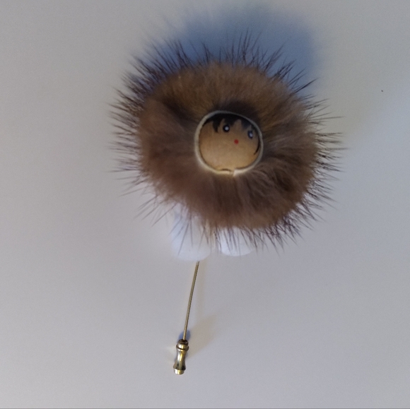 unbranded | Jewelry | Inuit Eskimo Fur Pin | Poshmark